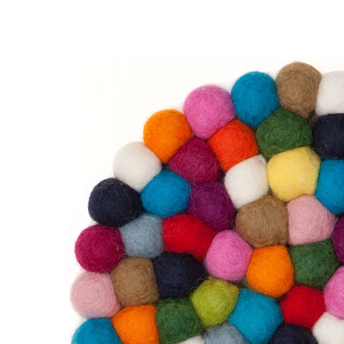 Lotte Filzkugelteppich rund von myfelt | Connox