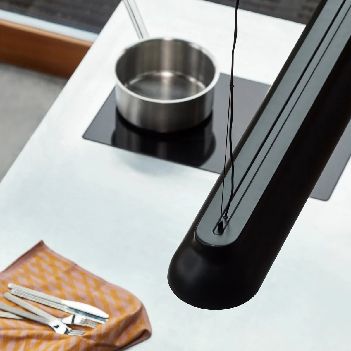 PC Linear Stab-Pendelleuchte von HAY | Connox