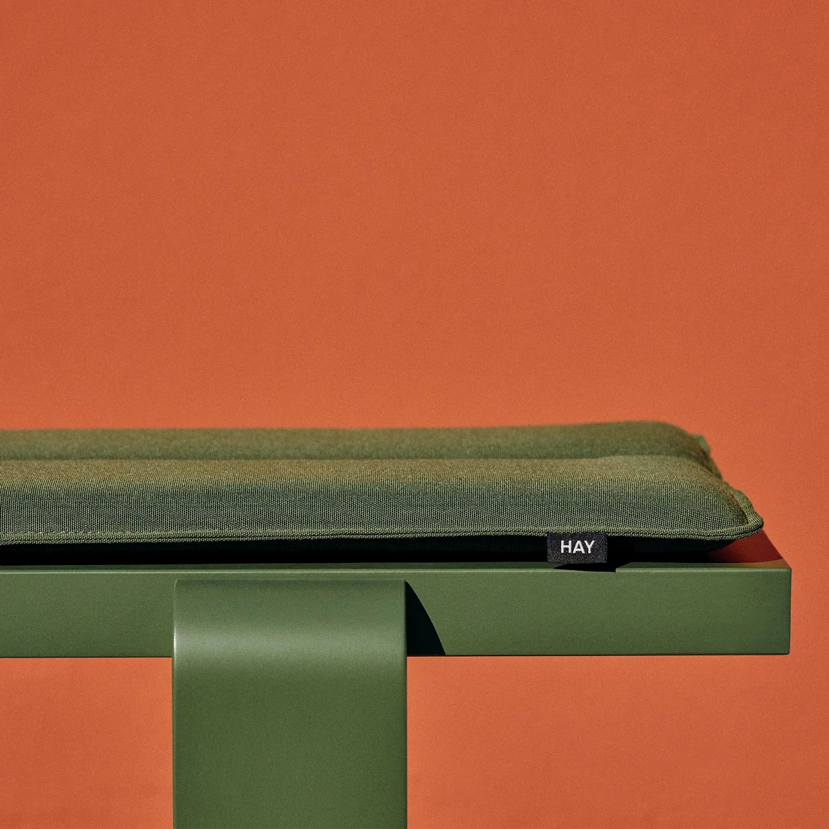 Weekday Bank von HAY | Connox