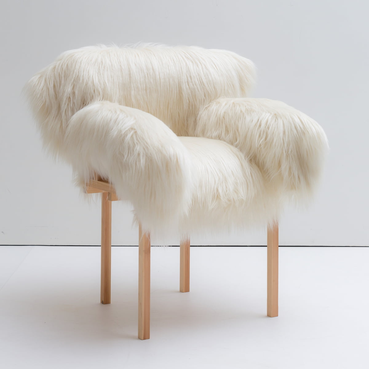 NINE: 19 Outdoors Kollektion | Connox