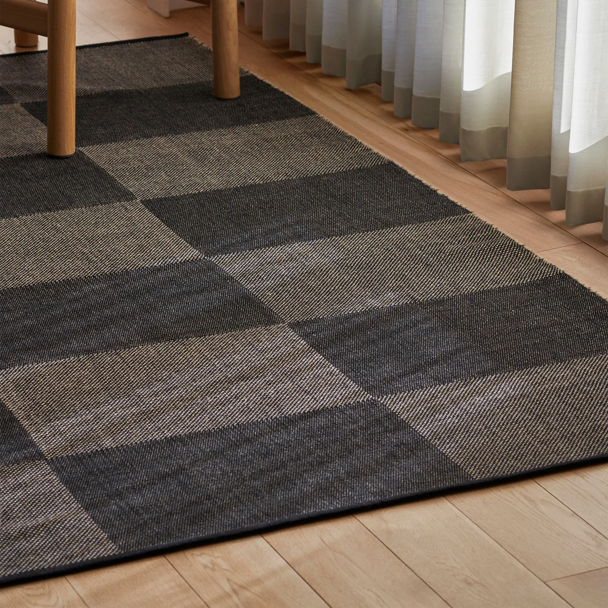 Check Teppich von HAY | Connox