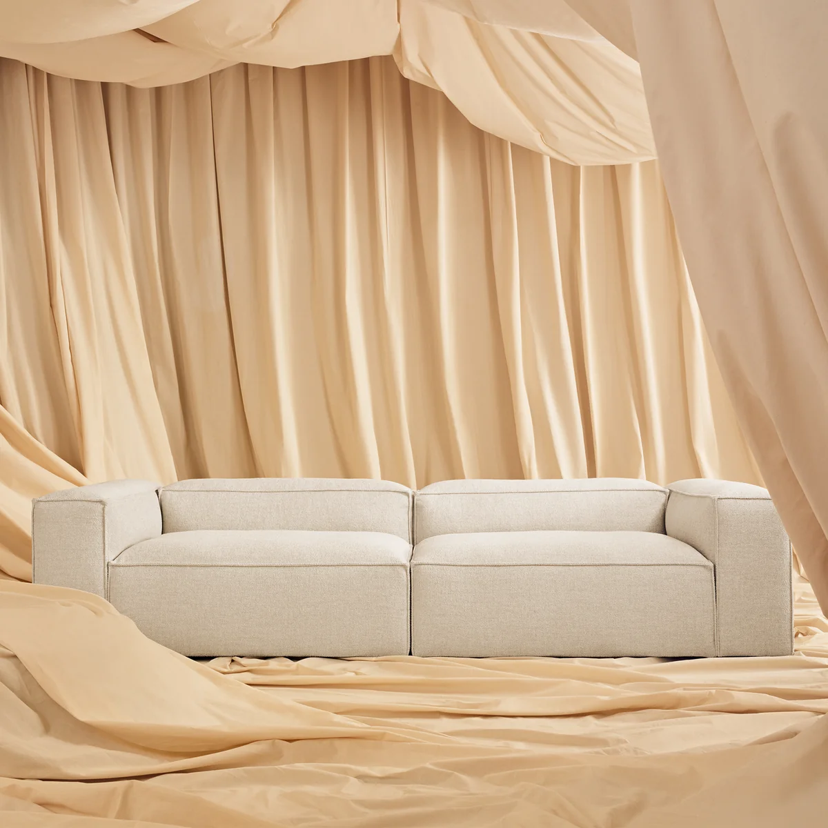 Cosima Modulsofa mit großer Ecke von Bolia | Connox