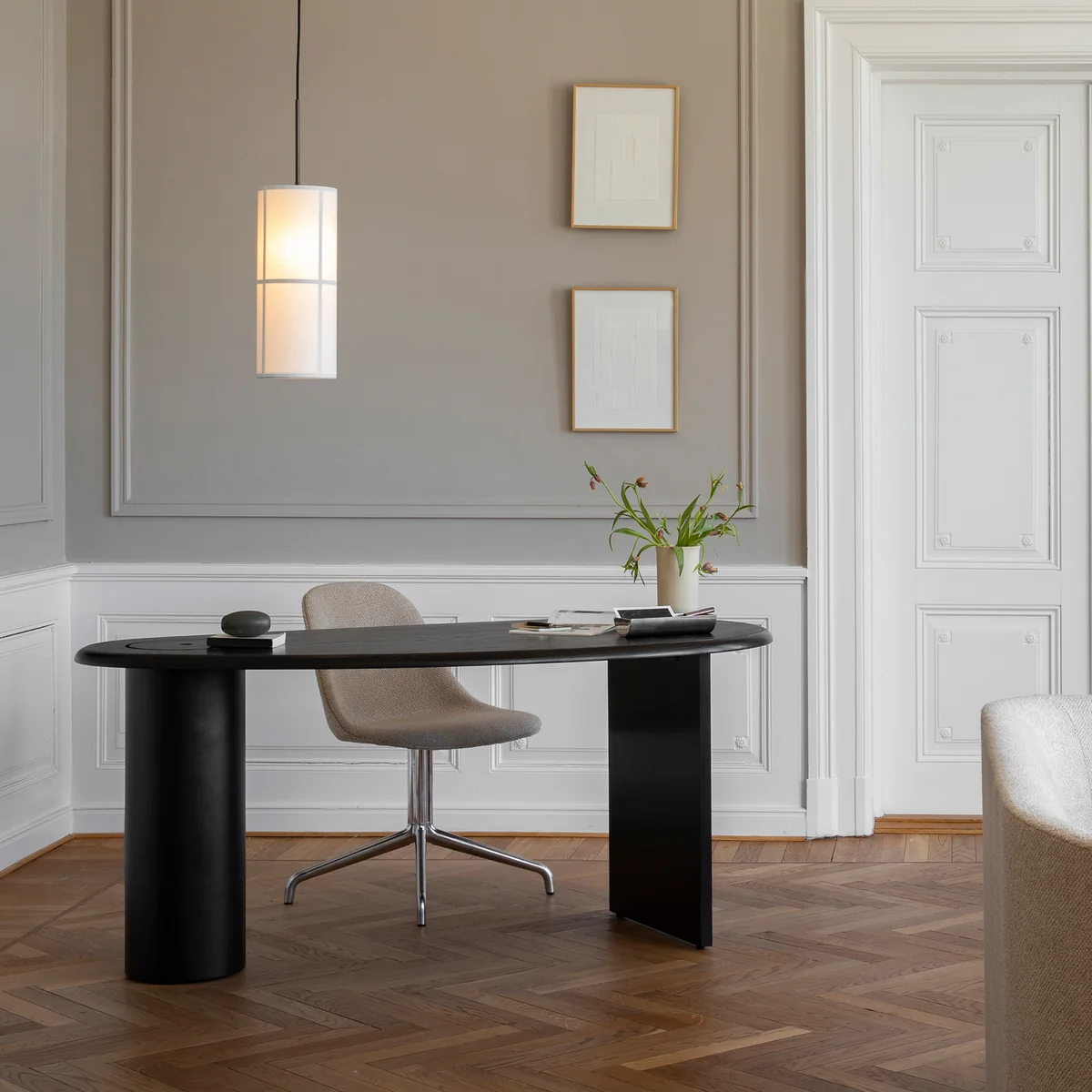 Eclipse Schreibtisch von Audo (MENU) | Connox