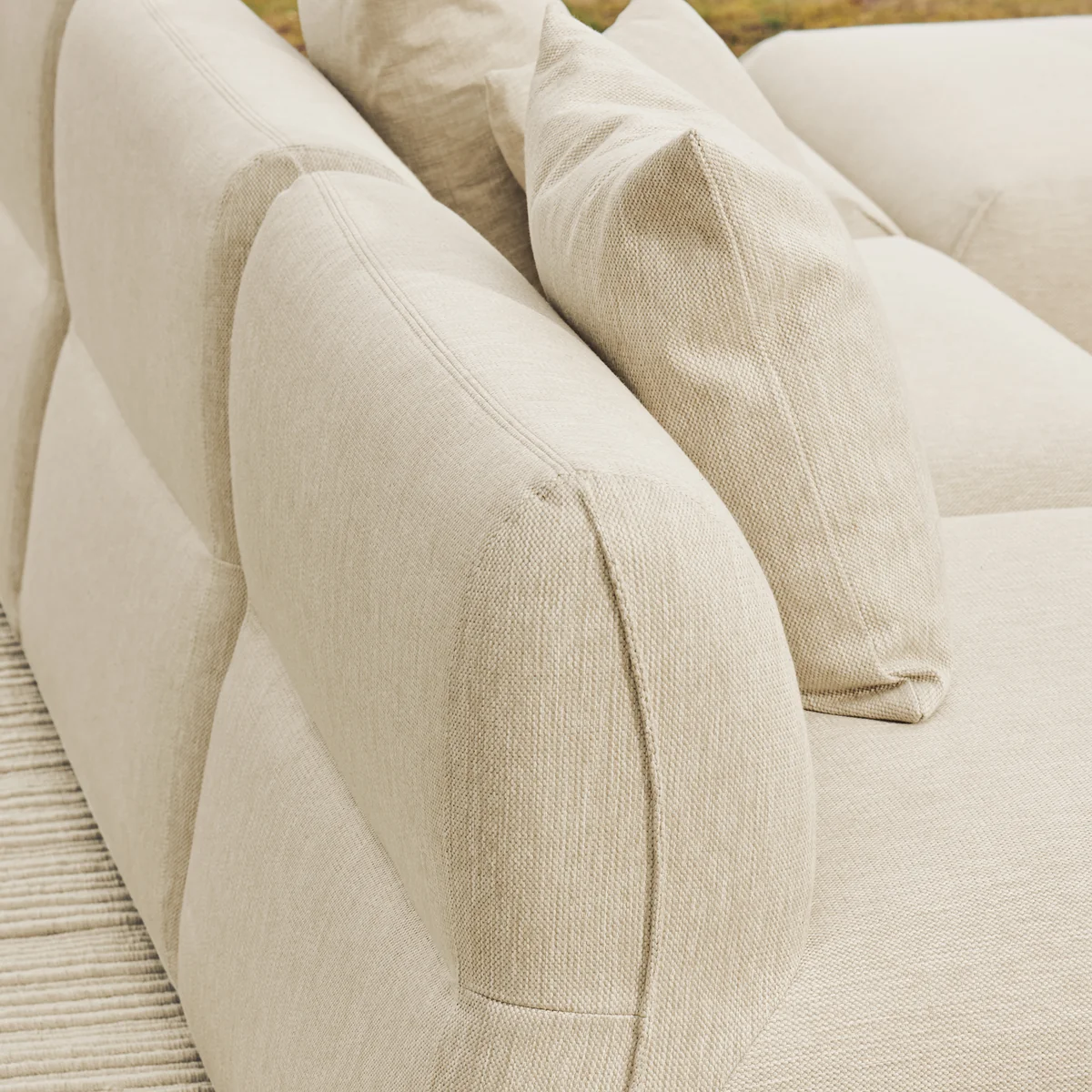 Arke Outdoor Sofa von Bolia | Connox