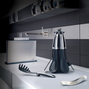 Joseph Joseph Design-Küchenhelfer | Connox Shop
