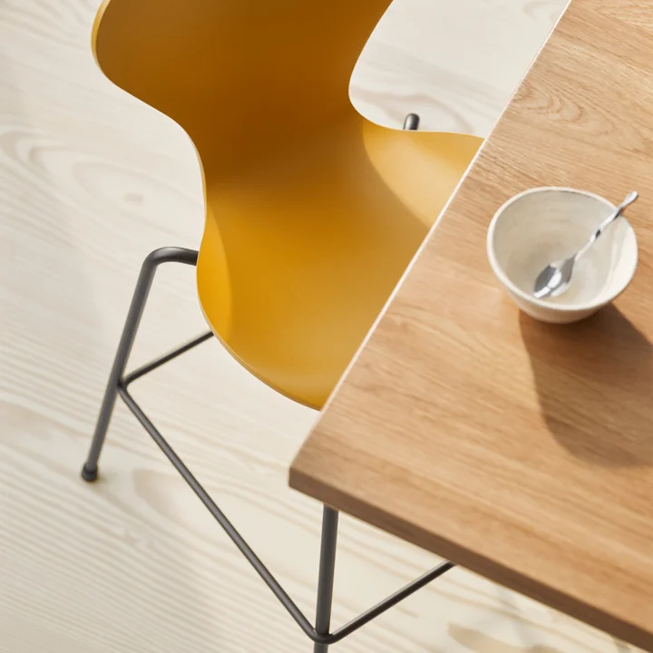 Serie 7 Junior Stuhl von Fritz Hansen | Connox